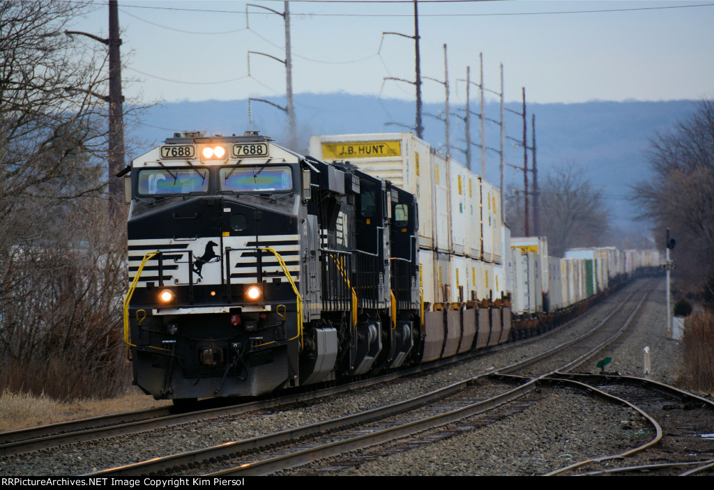 NS 7688 21M
